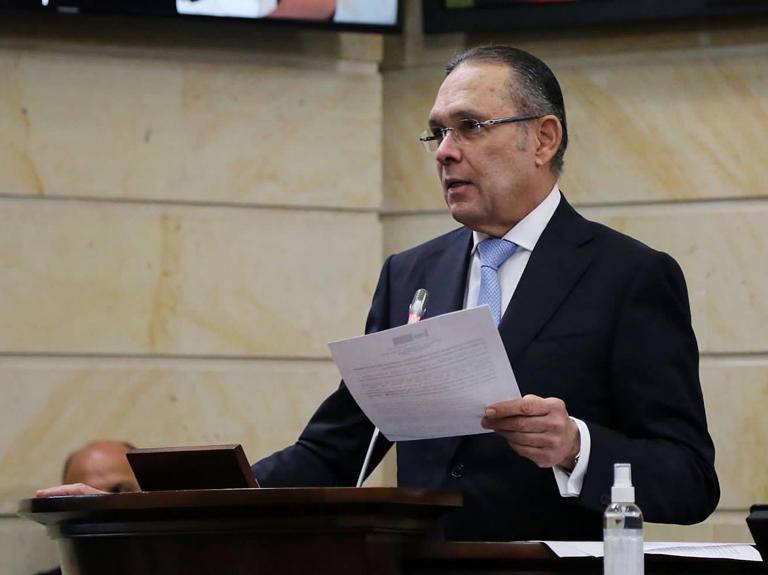 Efraín Cepeda exige a Gustavo Petro una postura firme tras la detención ...